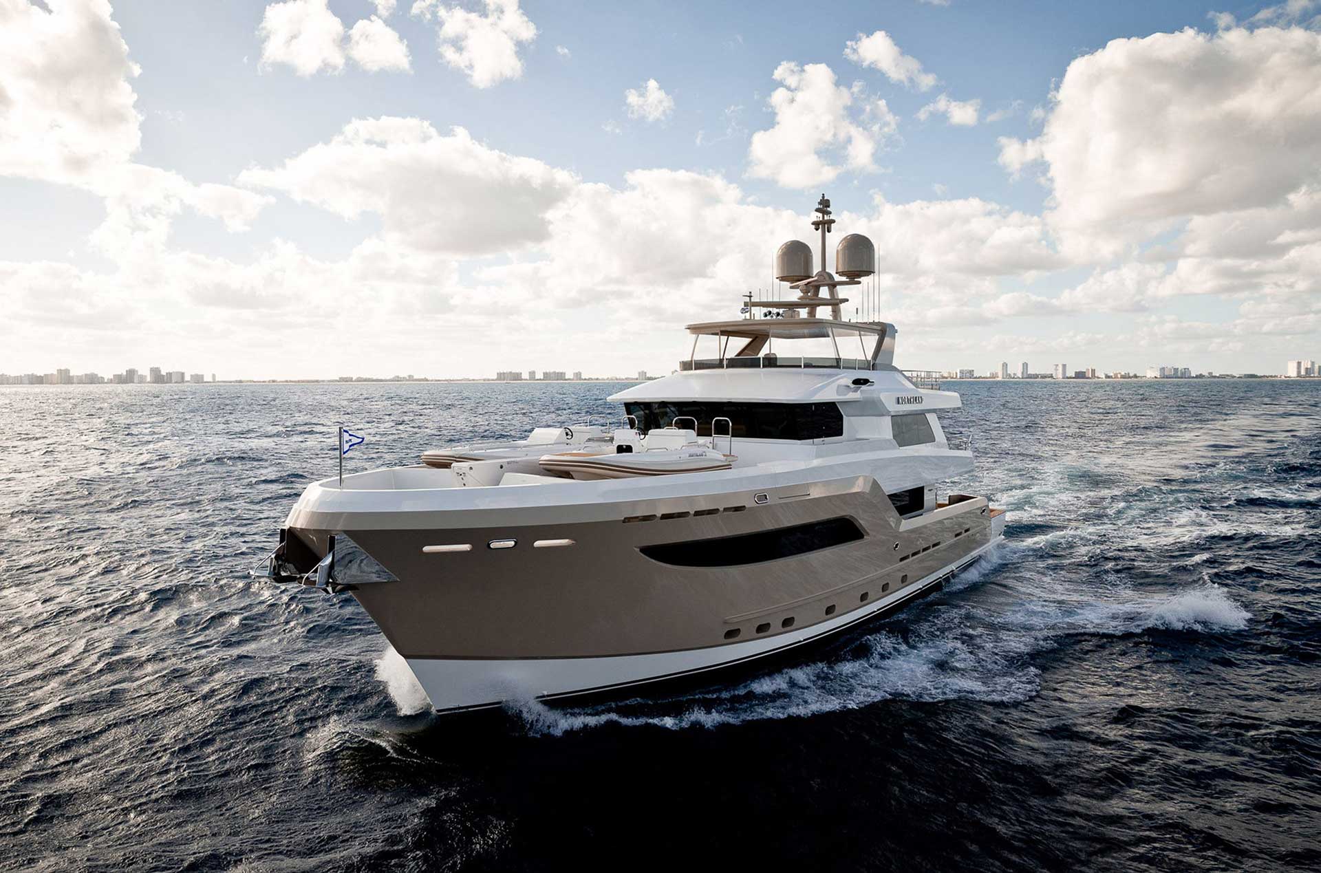 Burger Yachts | Burger Boats for Sale | N&J