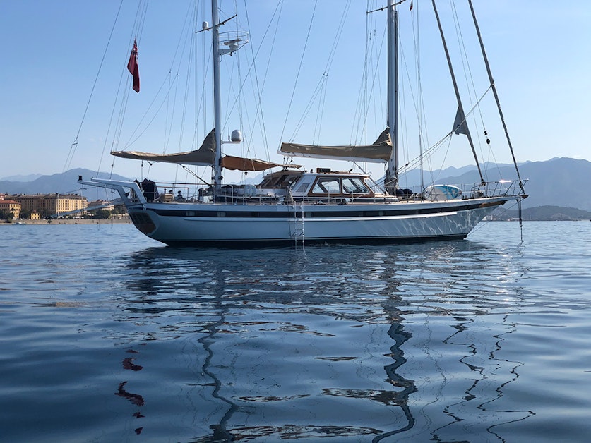 MAGNA MAGIC 73' (22.3m) Jongert Yacht For Sale | Northrop & Johnson