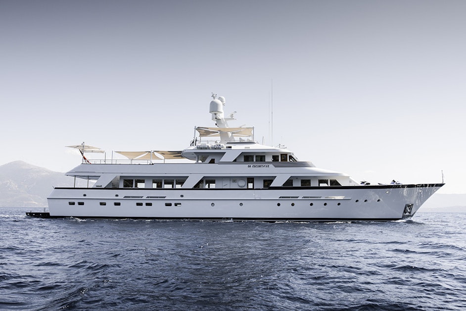 SYNTHESIS 66 137’ (41m) Feadship Now Available For Charter