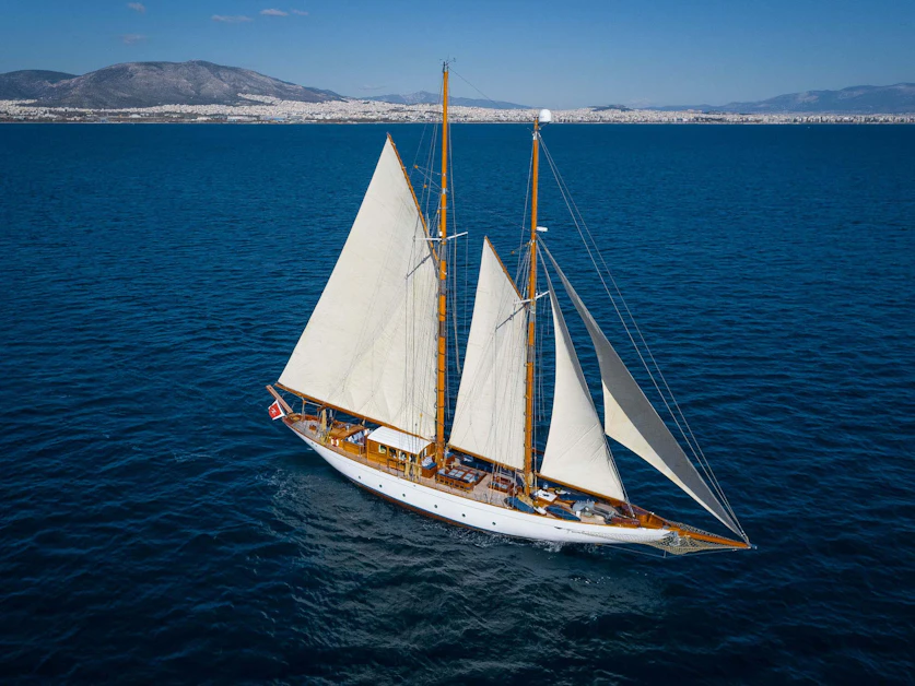 WEATHERBIRD 101' (31m) Yacht For Sale | Northrop & Johnson